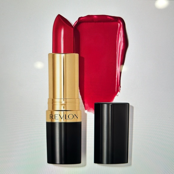 Revlon | Makeup | Nwt Revlon Super Lustrous Lipstick Crme Finish In ...